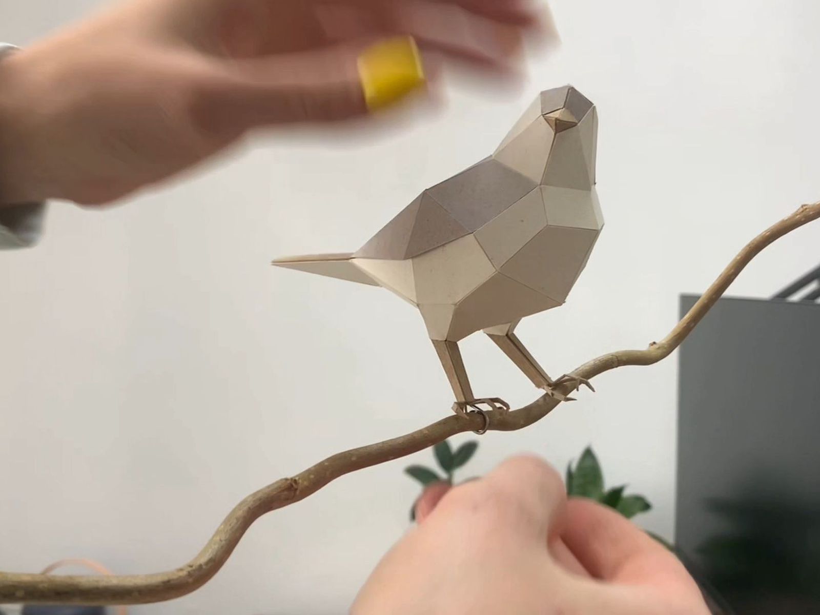 Polygonal Paper — Oiseaux: patron papier à imprimer de 3 Moineaux
