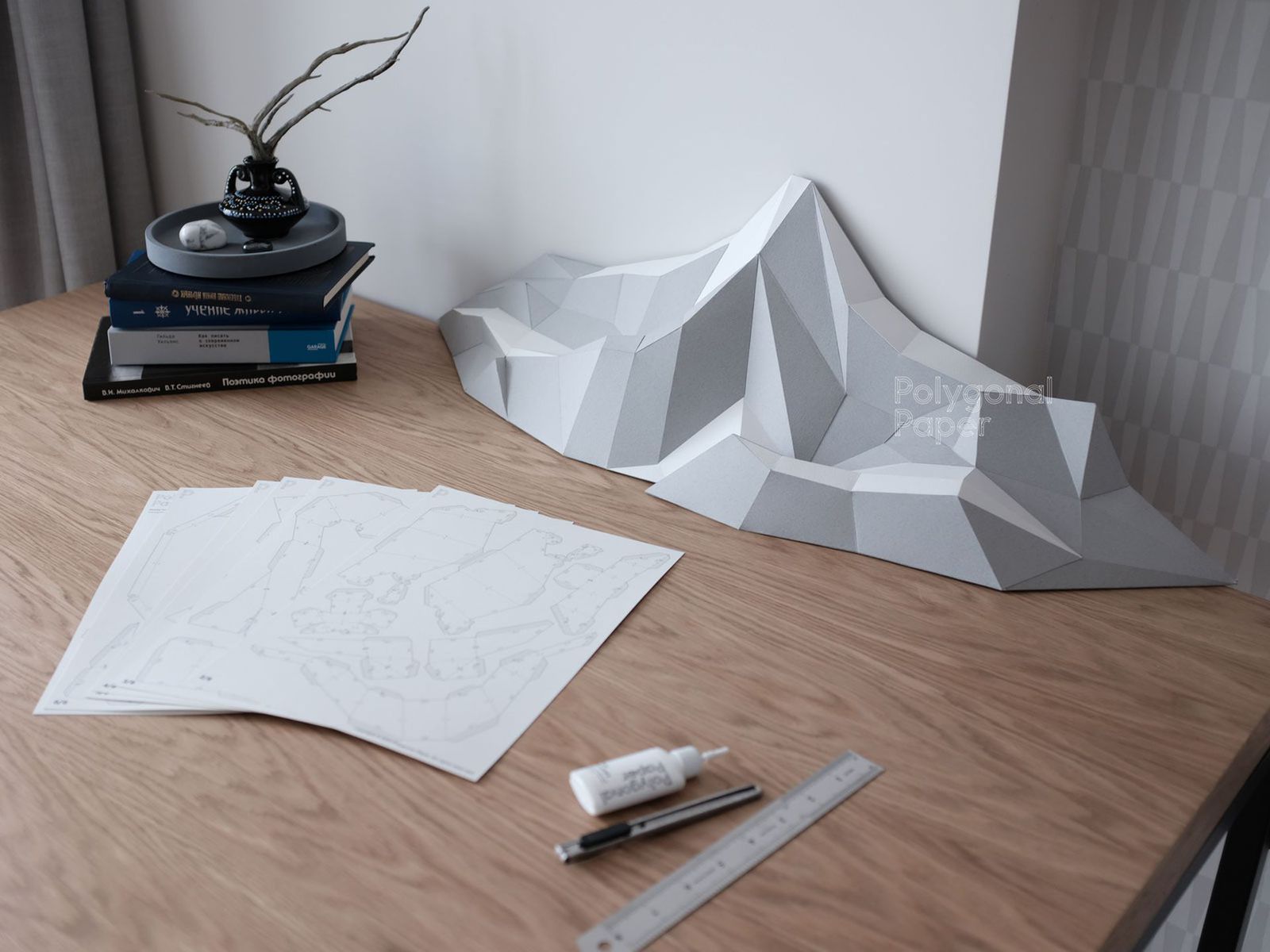 Polygonal Paper — Mountain: Papercraft Scheme for Printing