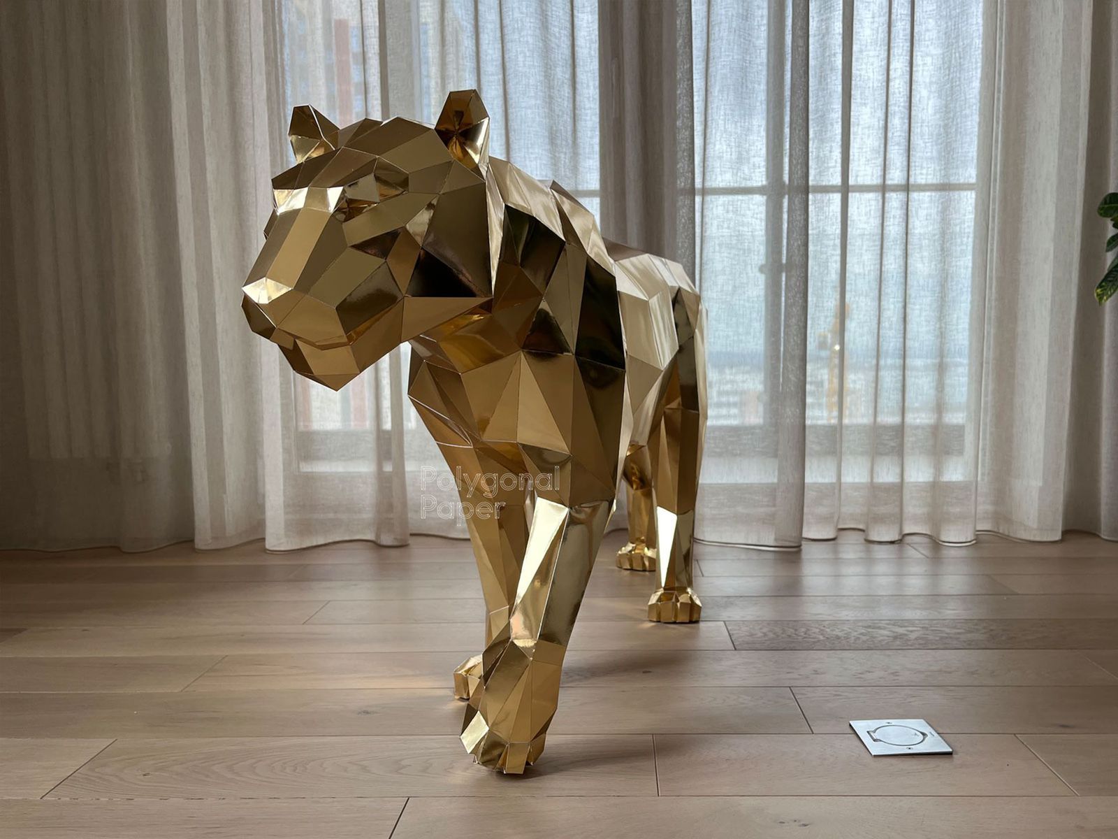 Polygonal Paper — Tiger: Papercraft Scheme for Printing