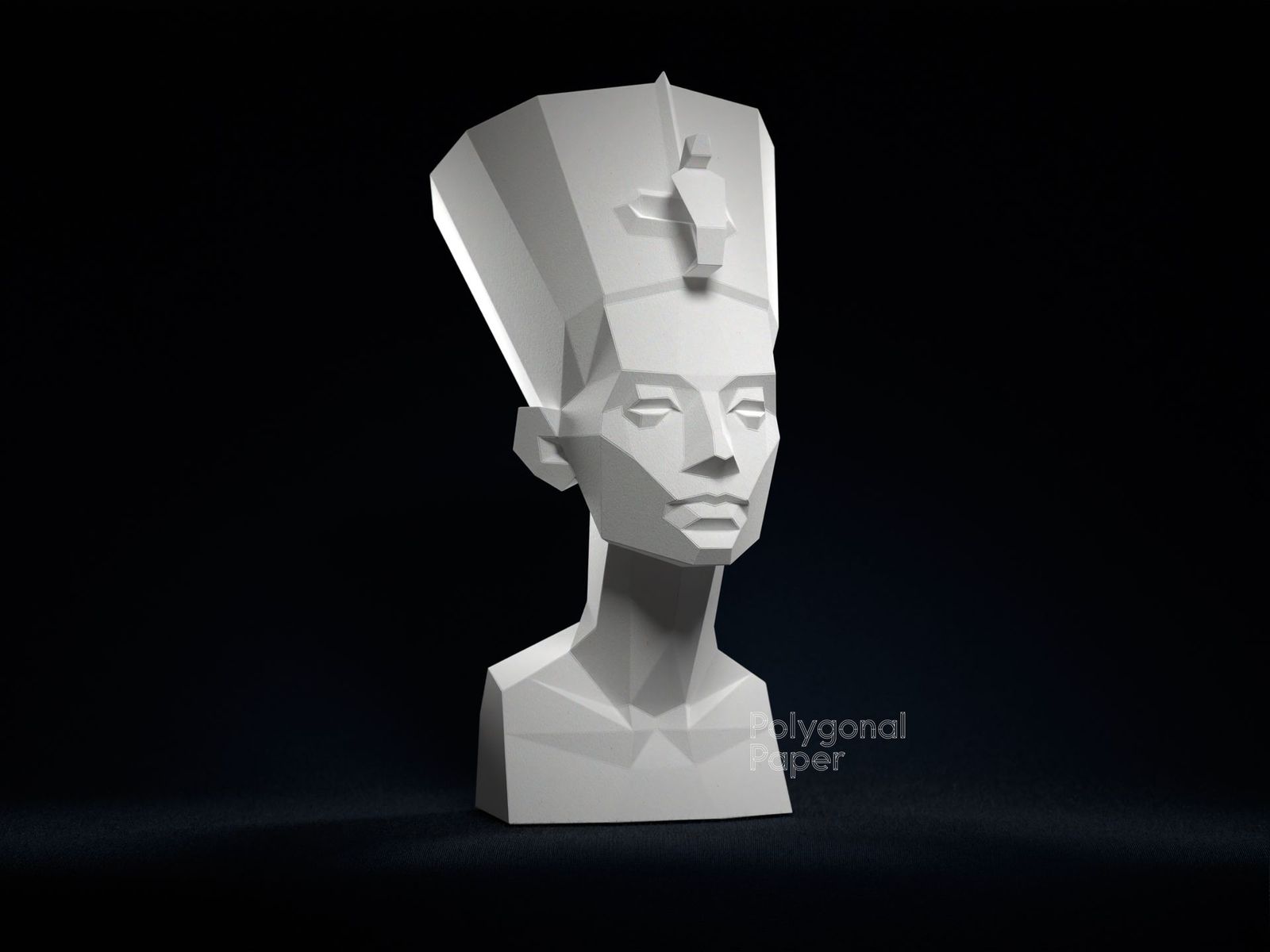 Polygonal Paper — Nefertiti Bust: Papercraft Scheme for Printing